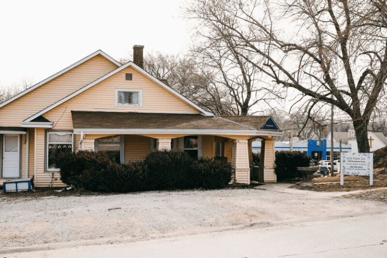Timber Ridge Log Homes – City of Louisville Nebraska